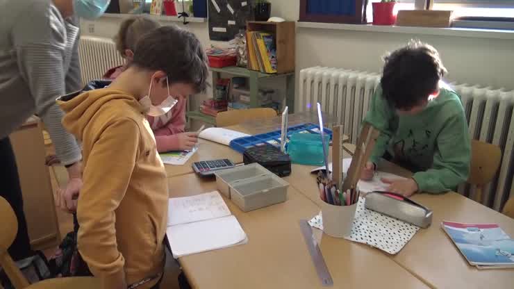 Uitleggen aan elkaar